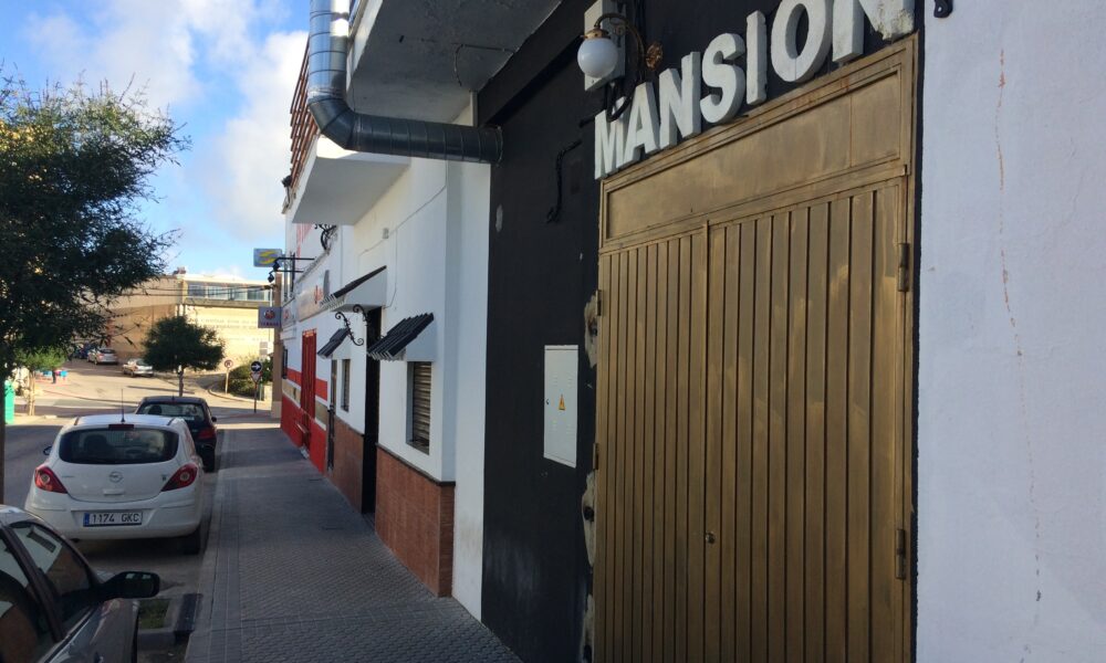 El Ayuntamiento de Morón clausura la discoteca “La Mansión”(antigua ...